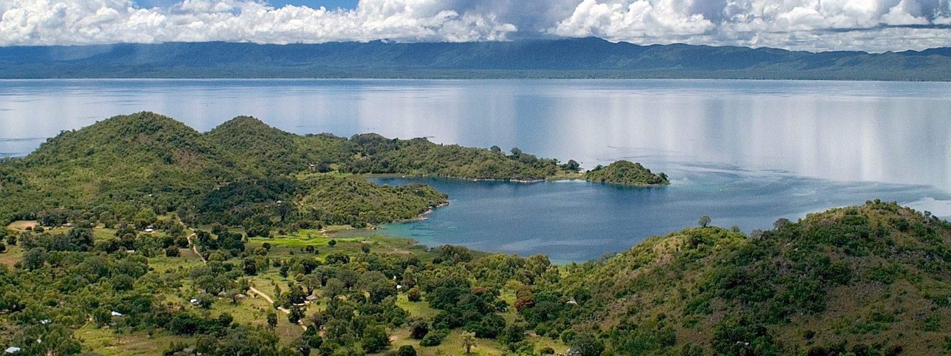 Tour company Paulendo Adventures enticing Malawians for a Lake Malawi ...