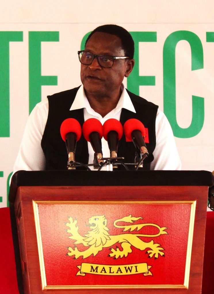 Chief Economist Mhango rates Chakwera 40% on economy and 3/5 on 5 ...