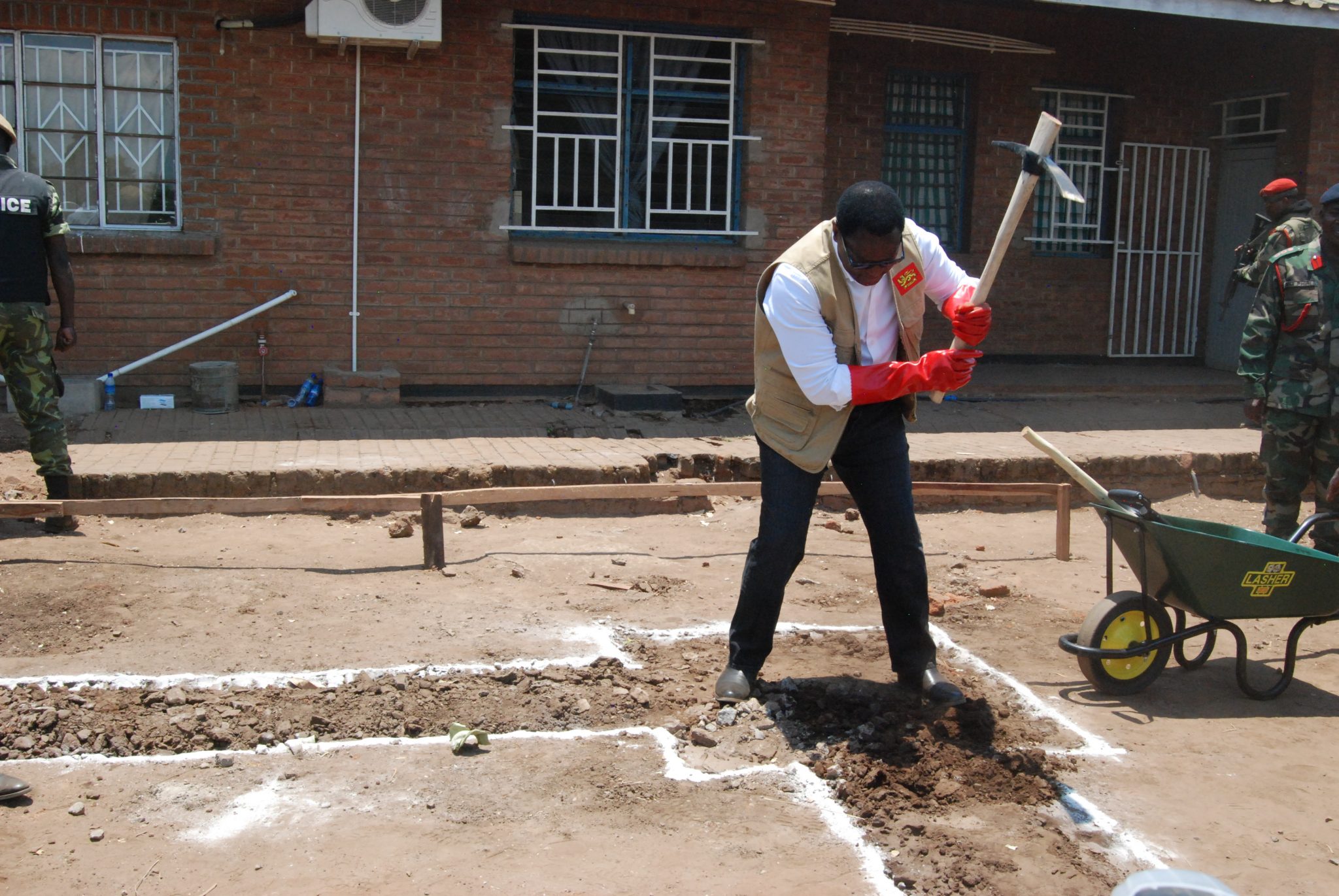 Construction of Mangochi-Makanjira Road excites Mangochi chiefs ...