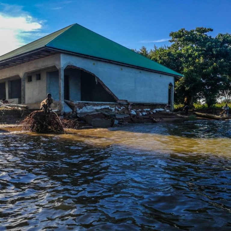 Floods destroy 250 hectares of crops in Nkhata Bay; Karonga traders ...