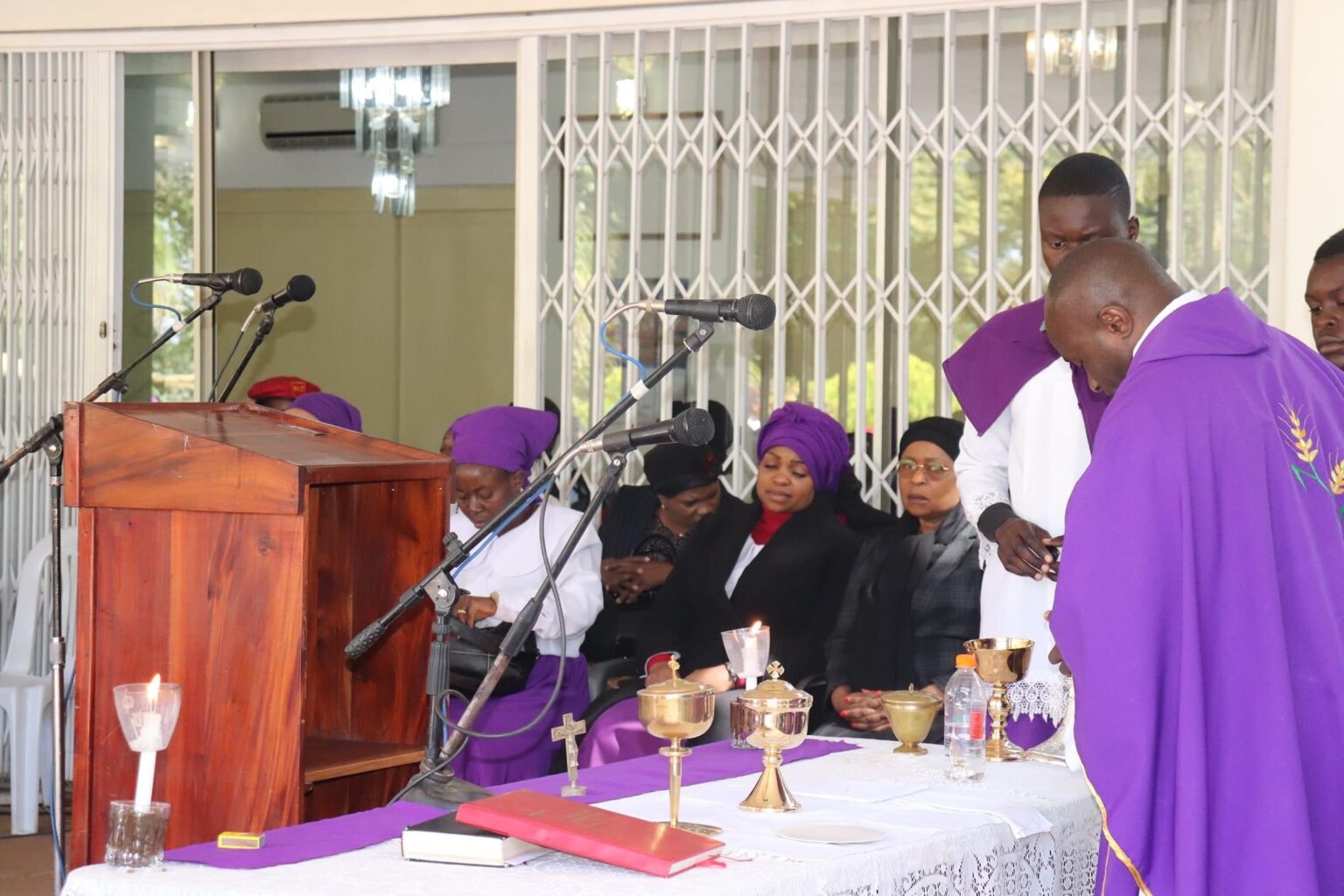 President Chakwera joins Muluzi and JB in send-off ceremony of former ...