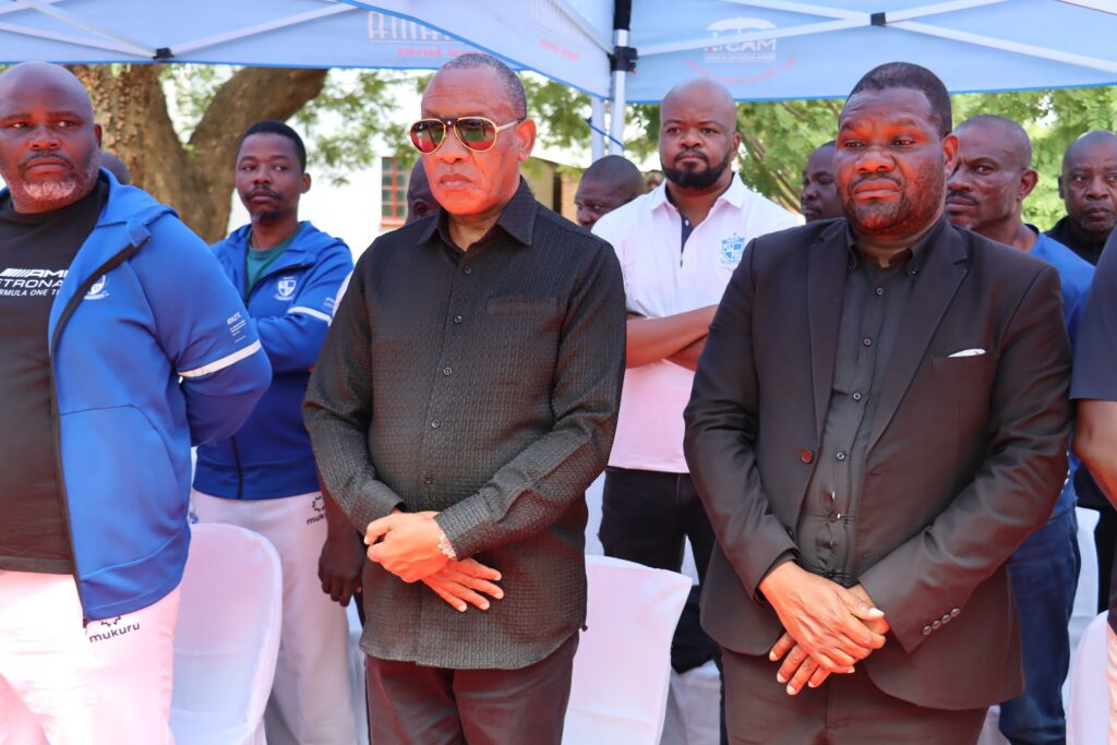 Thousands join Wanderers FC president Thomas Mpinganjira to bid final ...