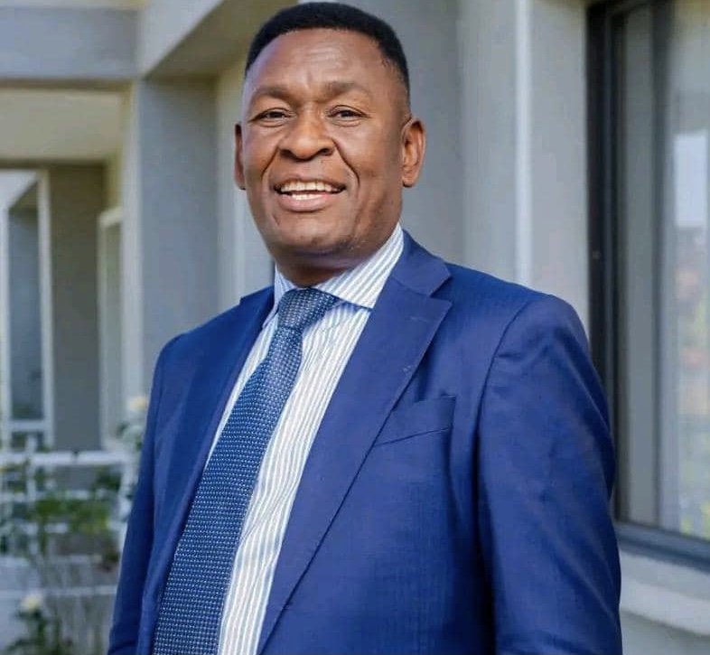 President Mutharika retains four more Ministers from his previous ...